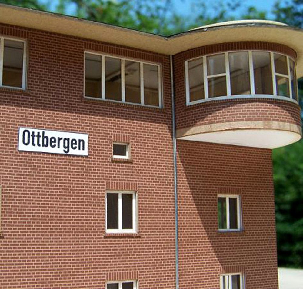 www.modellbahn-exklusiv.de - Stellwerk Ottbergen Oof, Lasercut-Bausatz ...